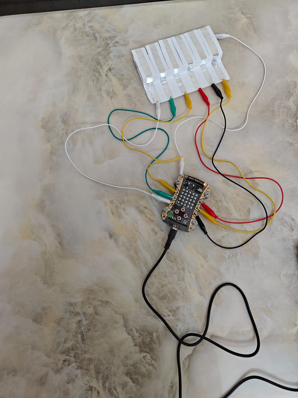 Digital Piano using Makerboard - Avishkaar Project