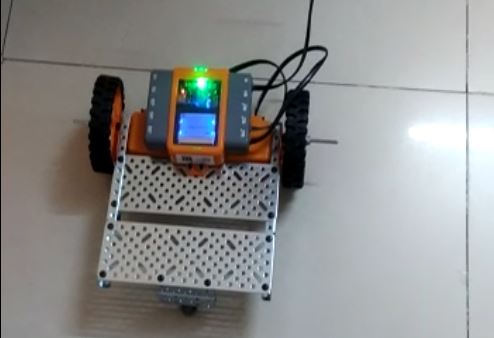 3 Wheeler Robot - Avishkaar Project