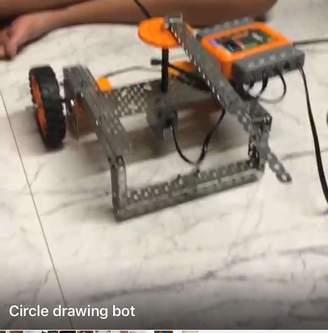 CIRCLE DRAWING ROBOT - Avishkaar Project