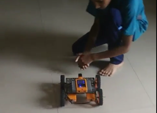 Sound Sensor Car - Avishkaar Project