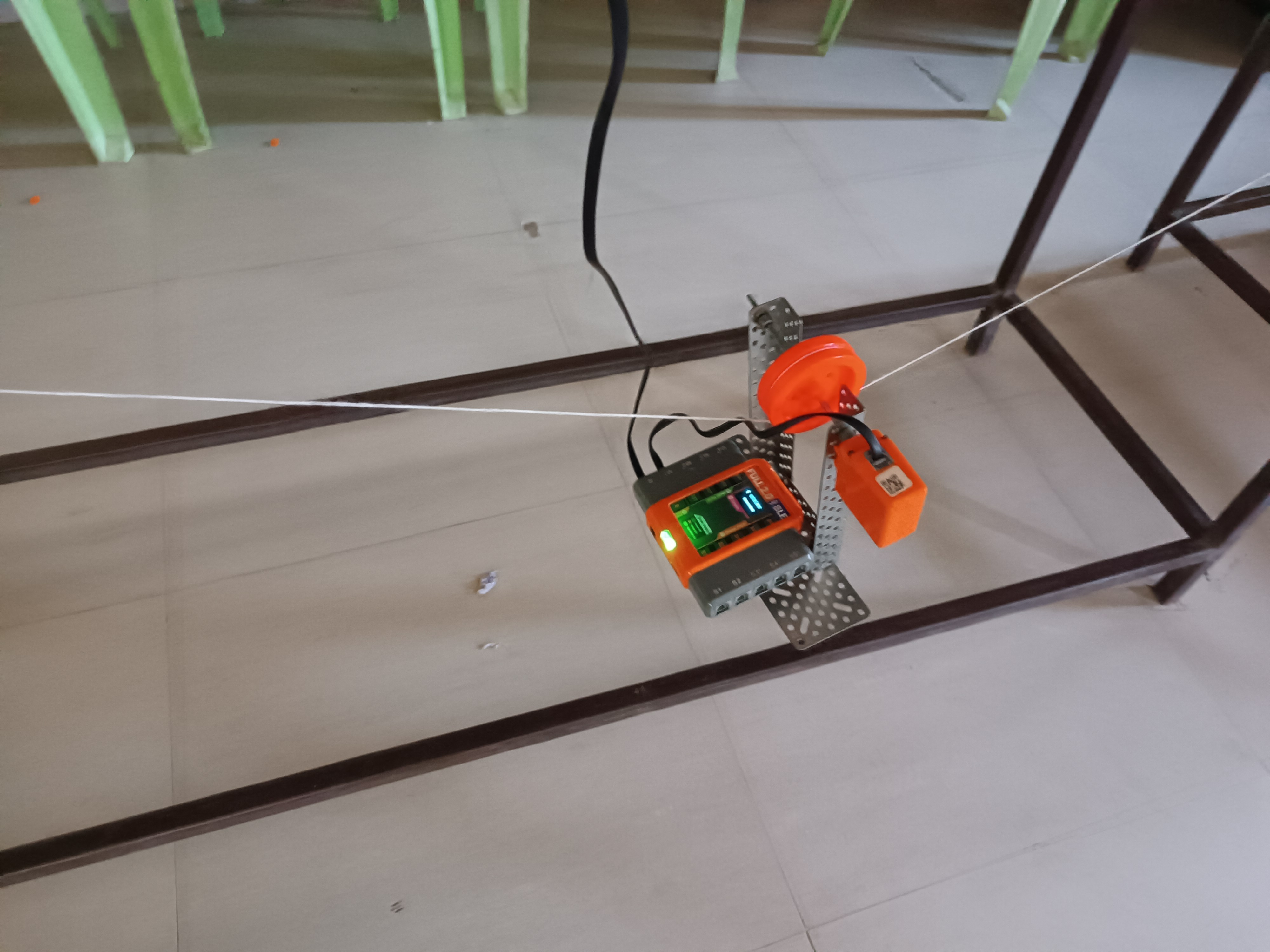 Rope Car Bot - Avishkaar Project