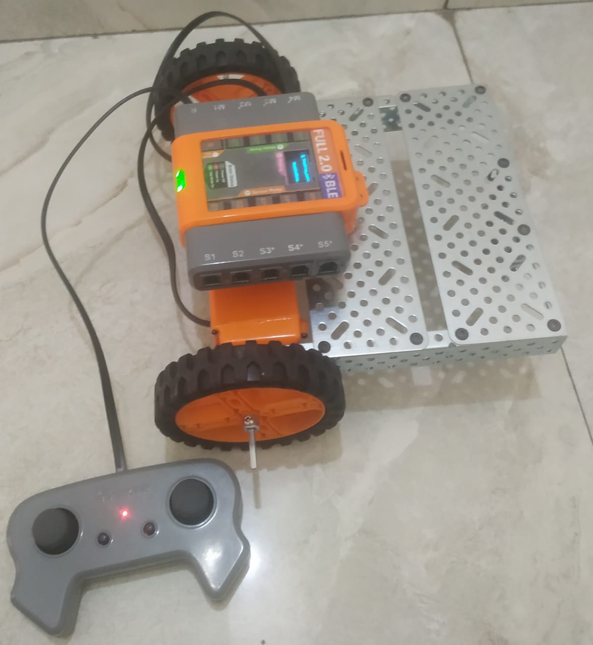 3 Wheel Base Moving Bot - Avishkaar Project