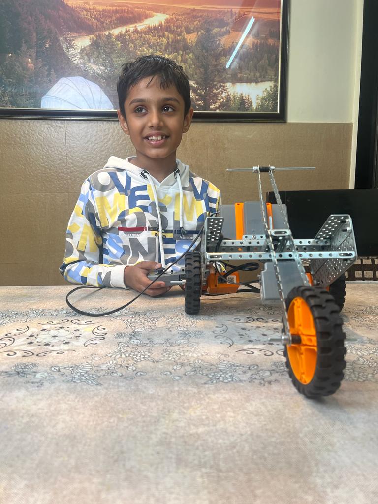 Delivery bike - Avishkaar Project