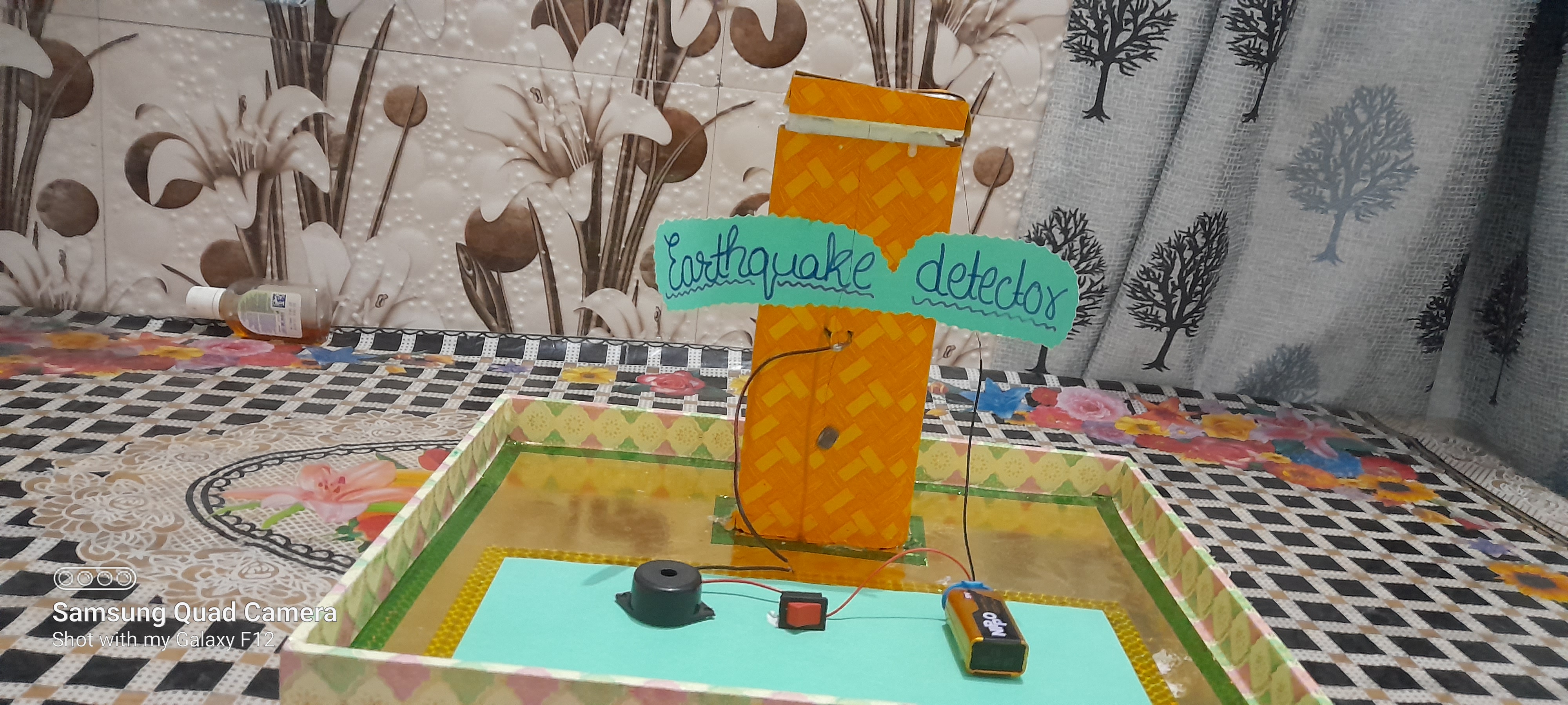 Earthquake detector - Avishkaar Project