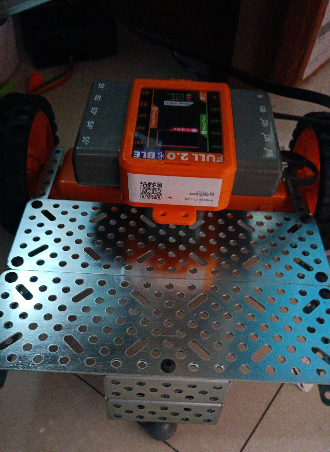 three wheel based bot - Avishkaar Project