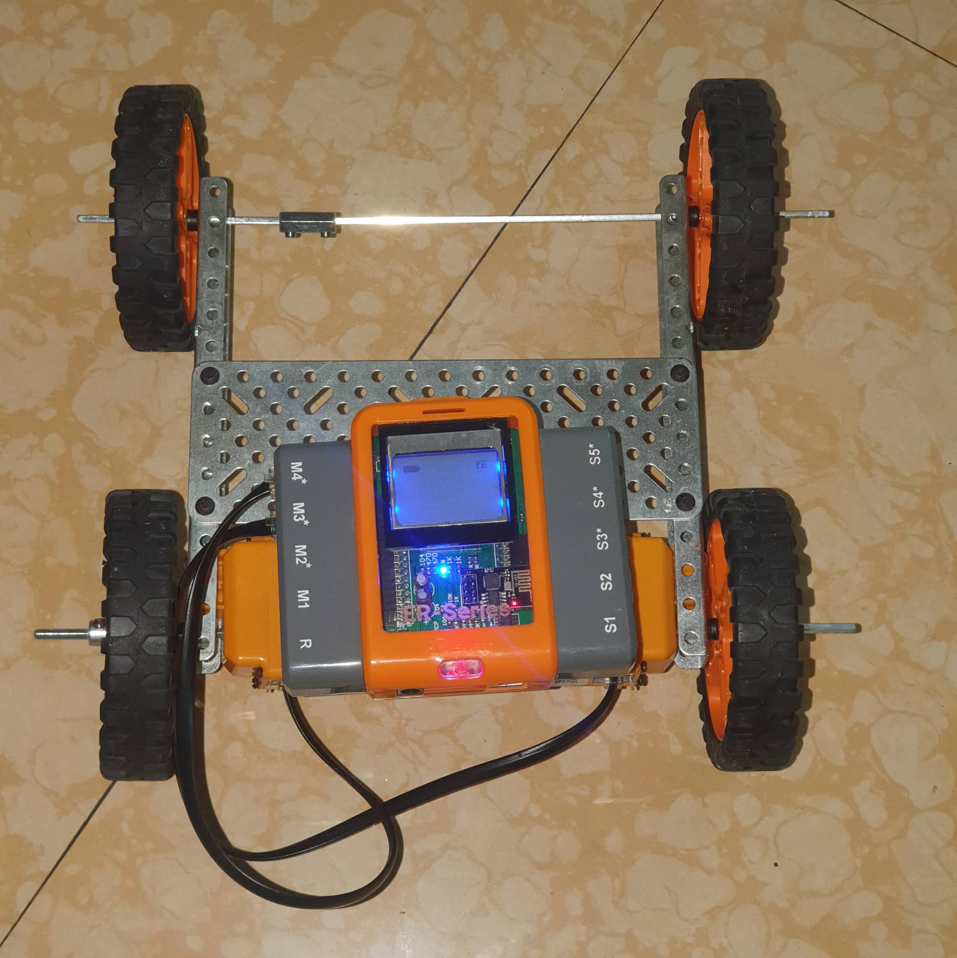 Four wheel base - Avishkaar Project