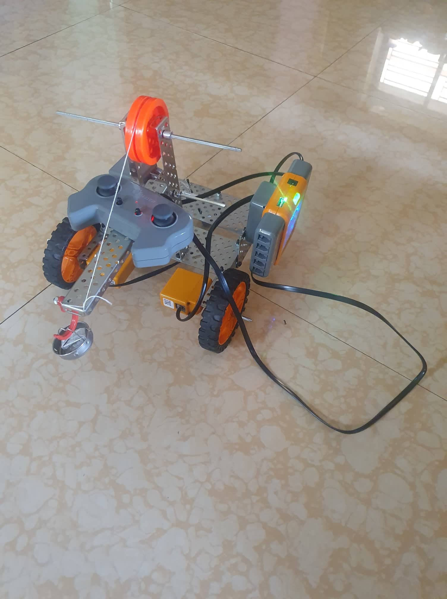 Pulley Crane - Avishkaar Project