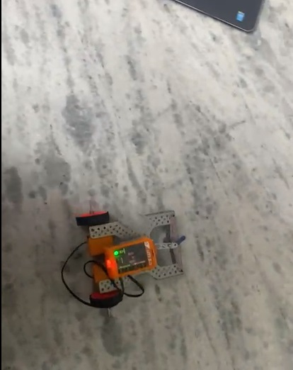 Artistic Robot - Avishkaar Project