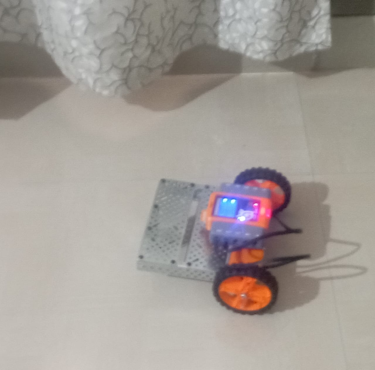 Three Wheel Base Car Turn 45 Degrees - Avishkaar Project