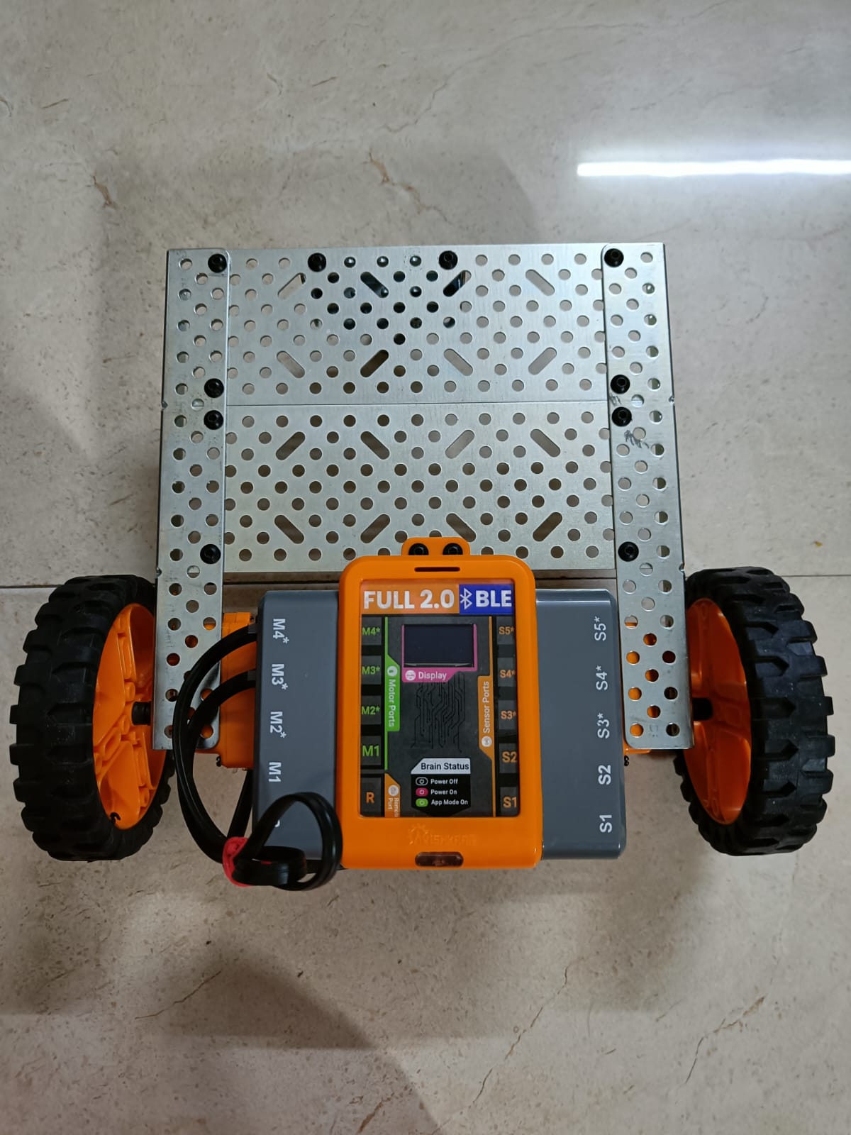 NAME DISPLAYING ROBOT - Avishkaar Project