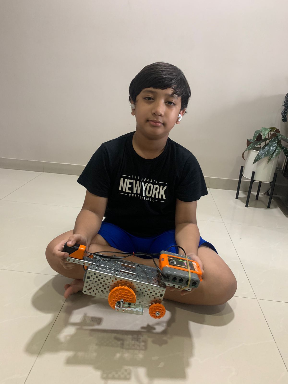 Bumper Car Robot - Avishkaar Project