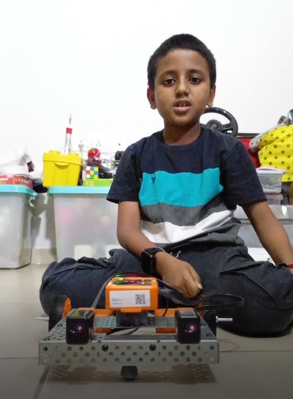 First project move my robot - Avishkaar Project