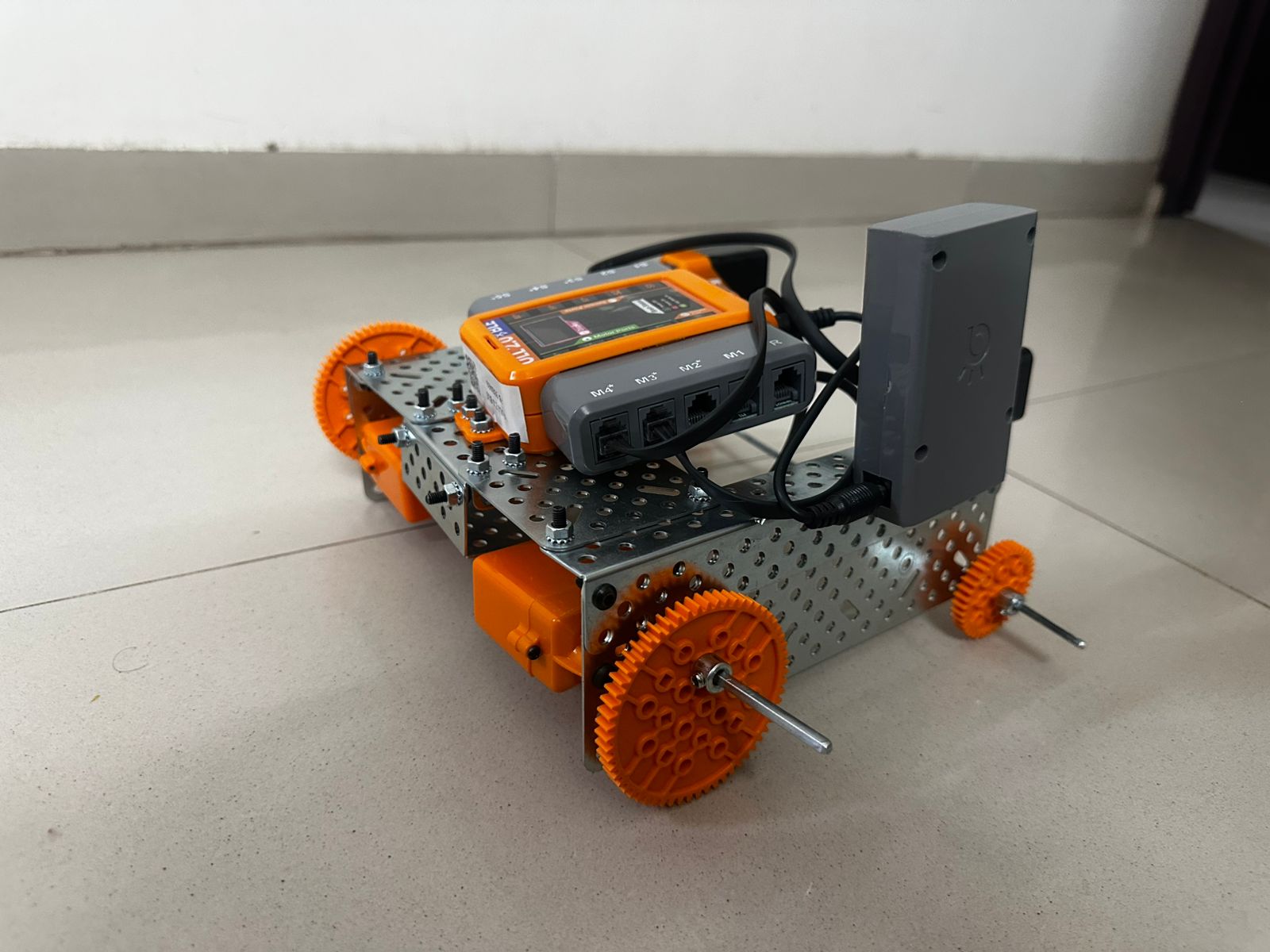 Turtle Robot - Avishkaar Project