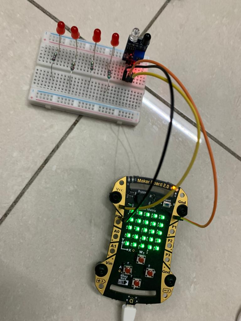 TrafficLightIRSensor - Avishkaar Project